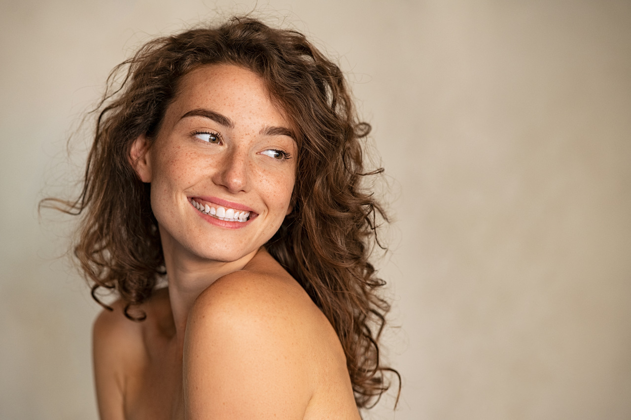 Erdbeerkinn mit Botox behandeln - Praxis Dr. Lema in Frankfurt